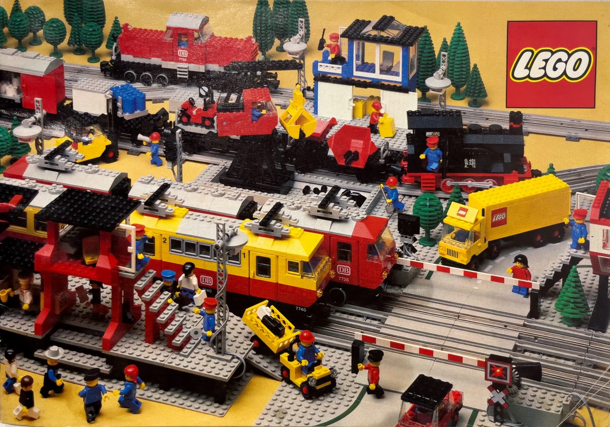 1983 LEGO Trains Catalogue – 40 Years Ago In LEGO Trains – The Brick ...